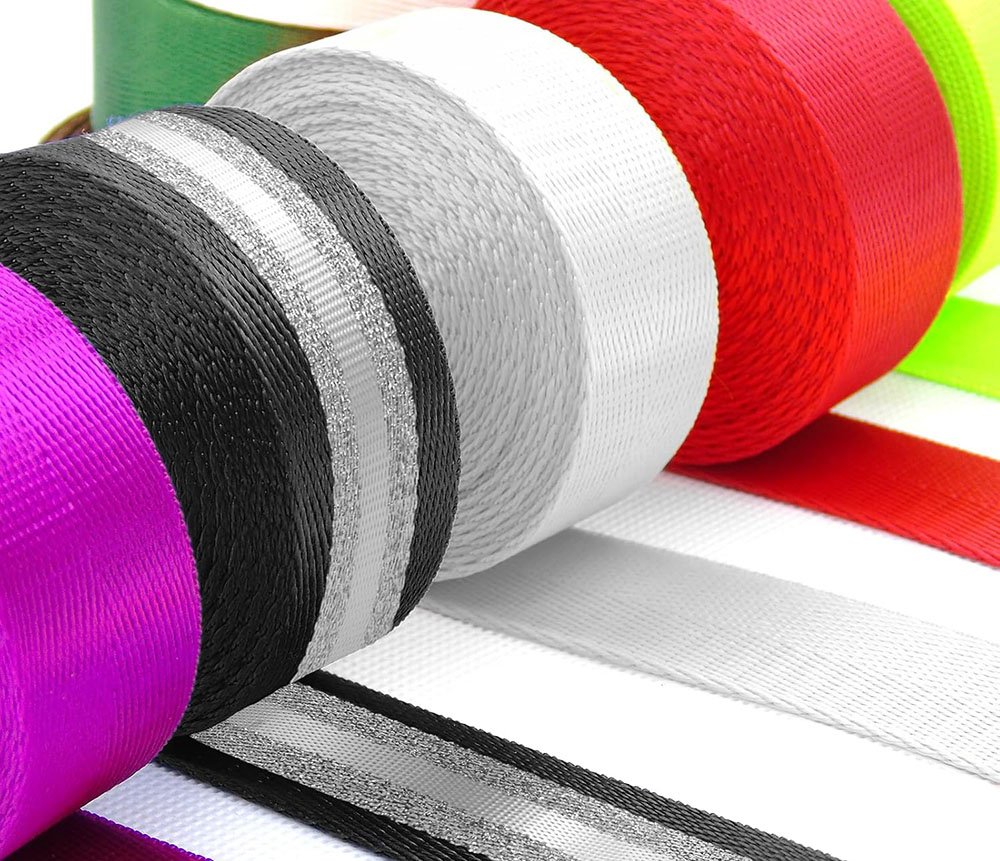 Nylon vs Polyester Straps: Which Material Is Best for Your Needs?