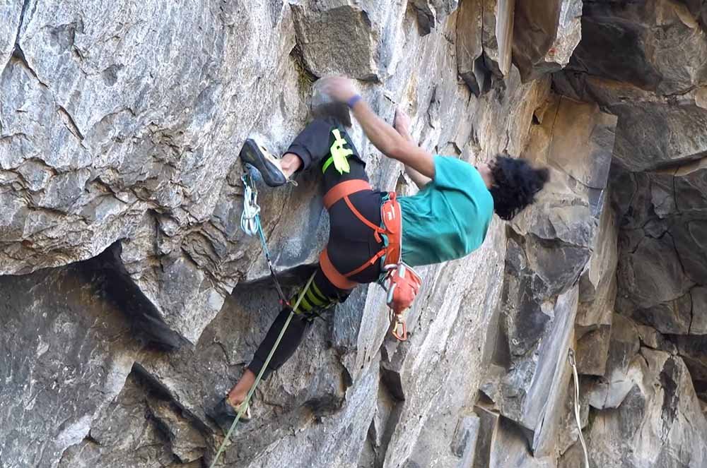 DIY Webbing Climbing Harness Guide | Szoneier Custom Solutions